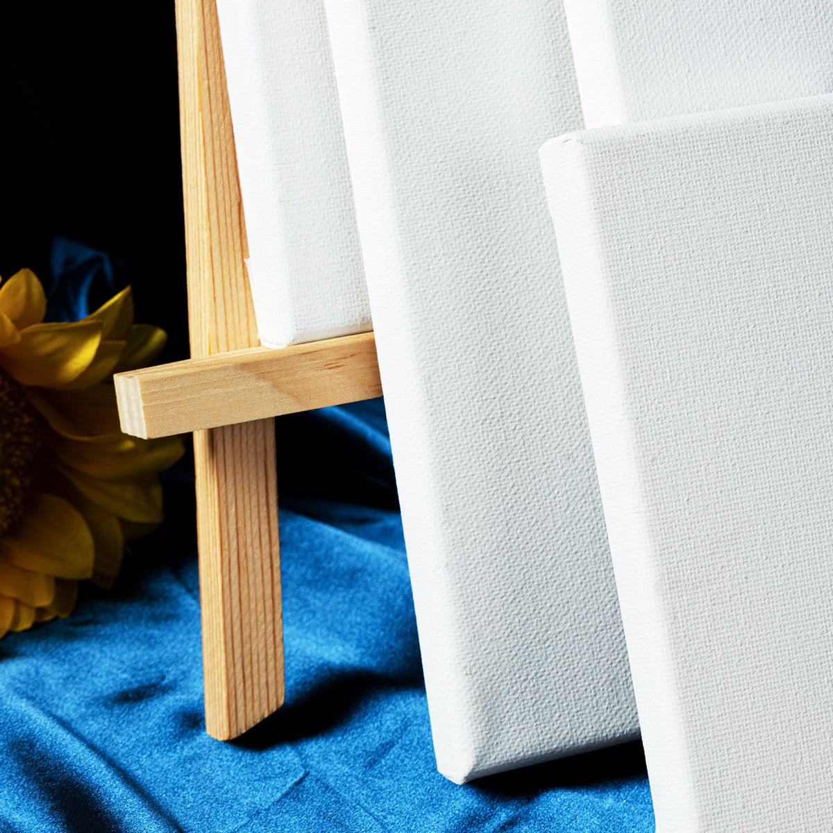 Deli (C279-6) 30x30cm Canvas Board, White– Asters Maldives